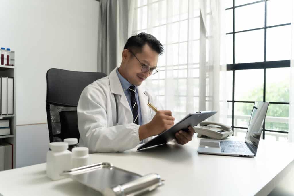 Year-End Reporting Made Easy: EHR Features for Your Practice